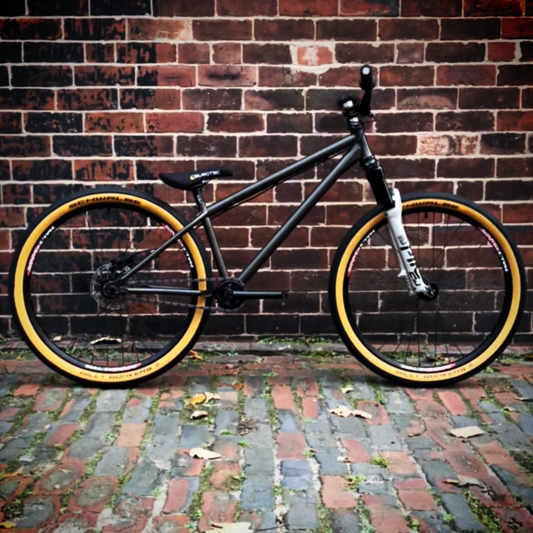 Evil Faction ll Dirt Jump Bike – Cykel House